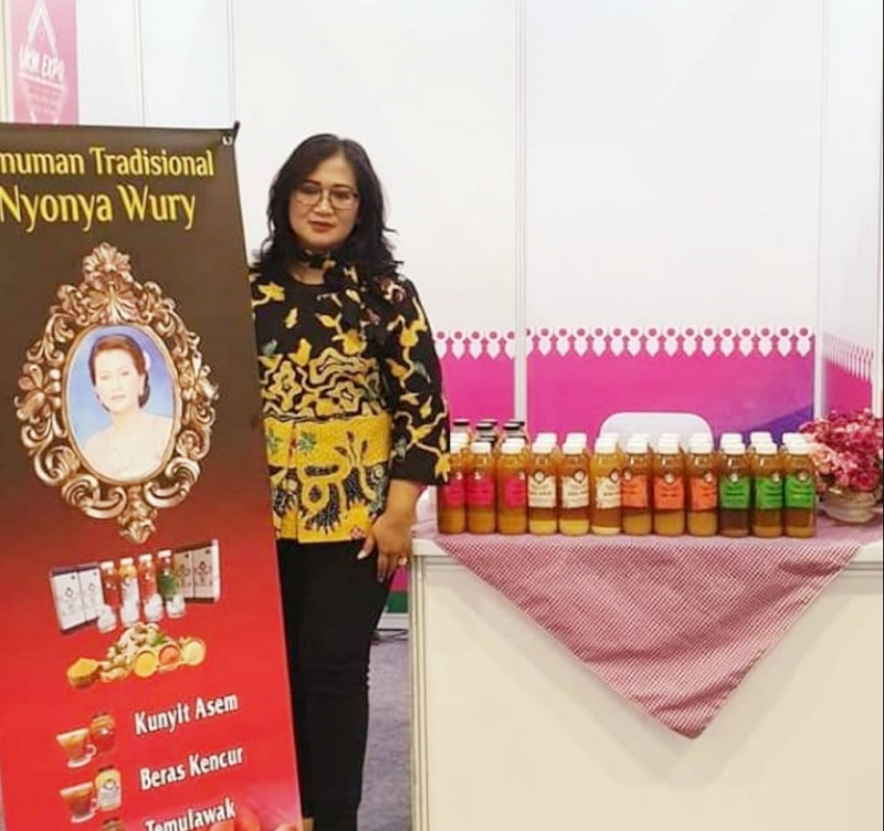 Minuman Tradisional Nyonya Wury, Estafet dari Sang Bunda