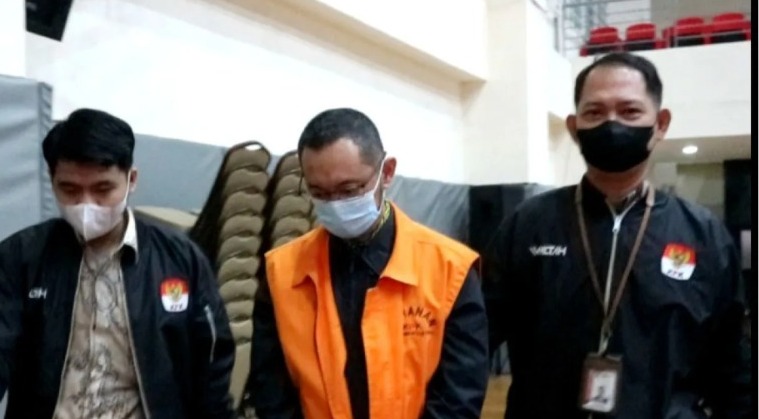 Andi Pramono, Mantan Kepala Bea Cukai Makasar Divonis 10 Tahun Penjara