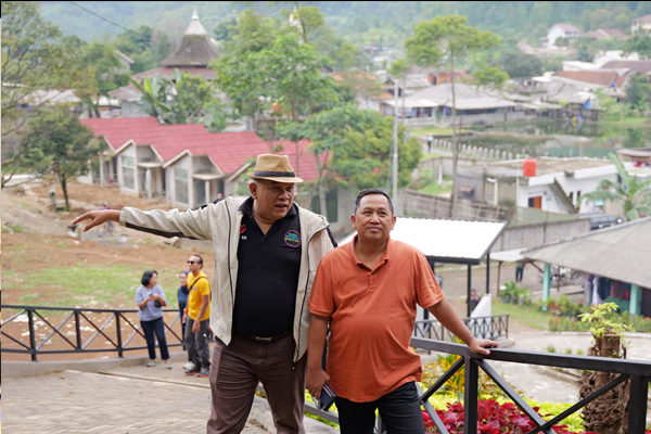 Bangun Kawasan Wisata Bukit Manik Indonesia